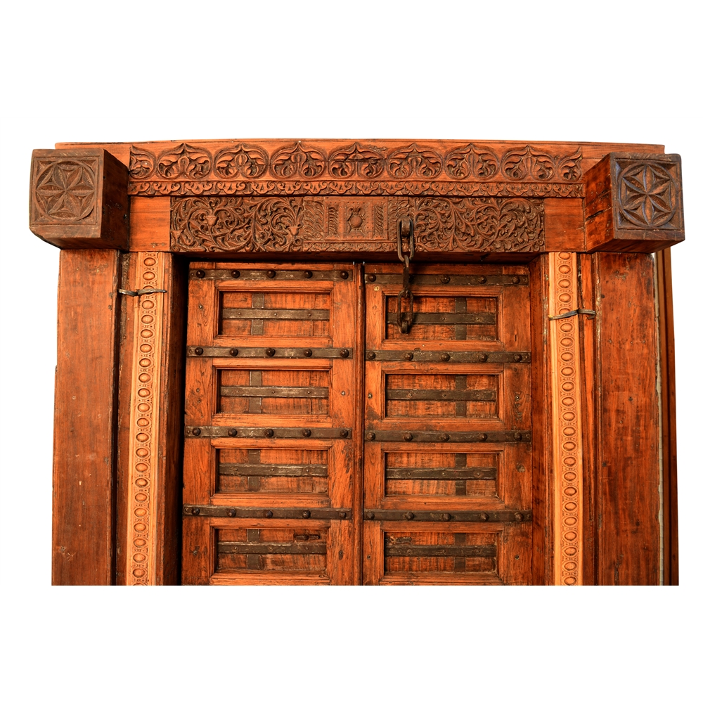 MJ 102 ,The Carved Darwaja